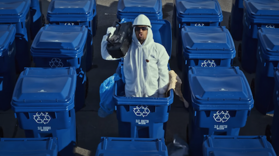 Le Canada rappe : Mets du respect dans ton "bac" ! - Influencia