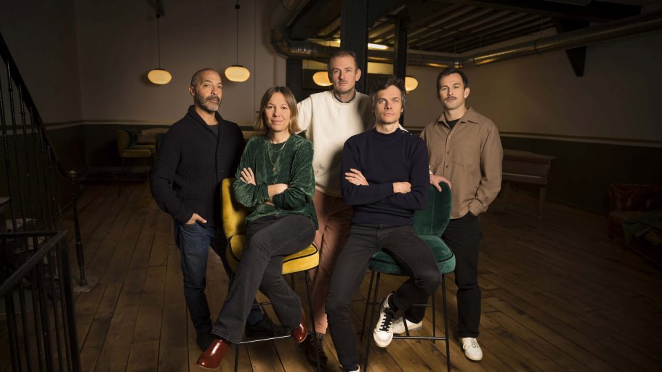 Réorganisation à la tête de Buzzman - Influencia